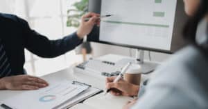 Flat Rate vs Hourly Rate: What's the Difference? - Inside Advisor Pro