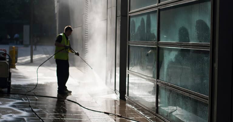The 10 Best Commercial Pressure Washers for Pros - Inside Advisor Pro
